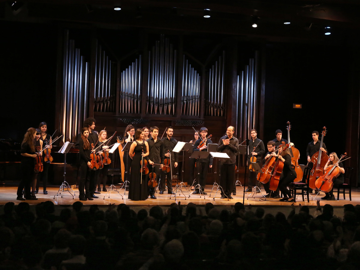 Orquesta de Cuerda del Real Conservatorio Superior de Música de Madrid ...